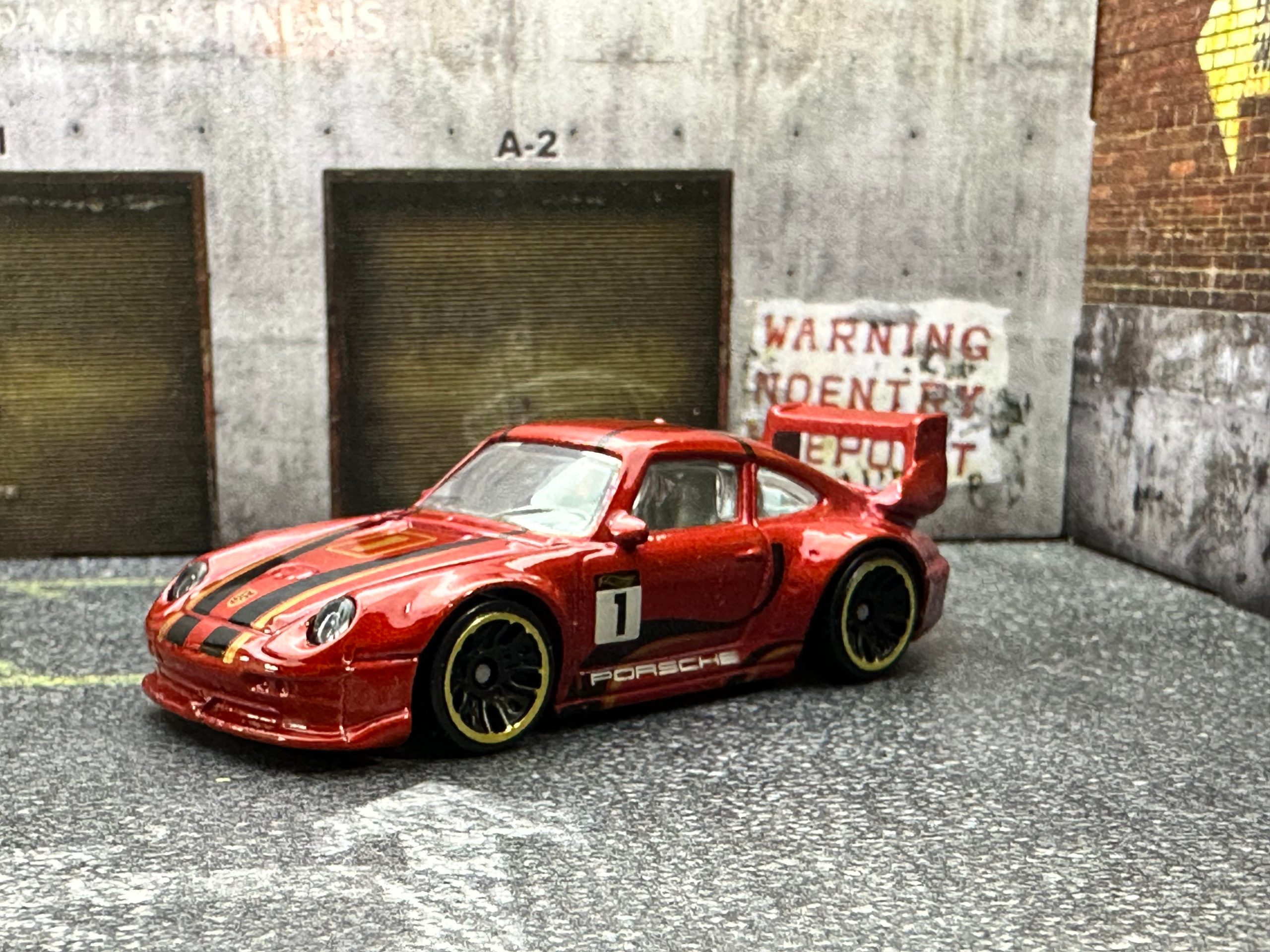 Porsche 993 GT2 - Mystery Models · Distribution Diecast64