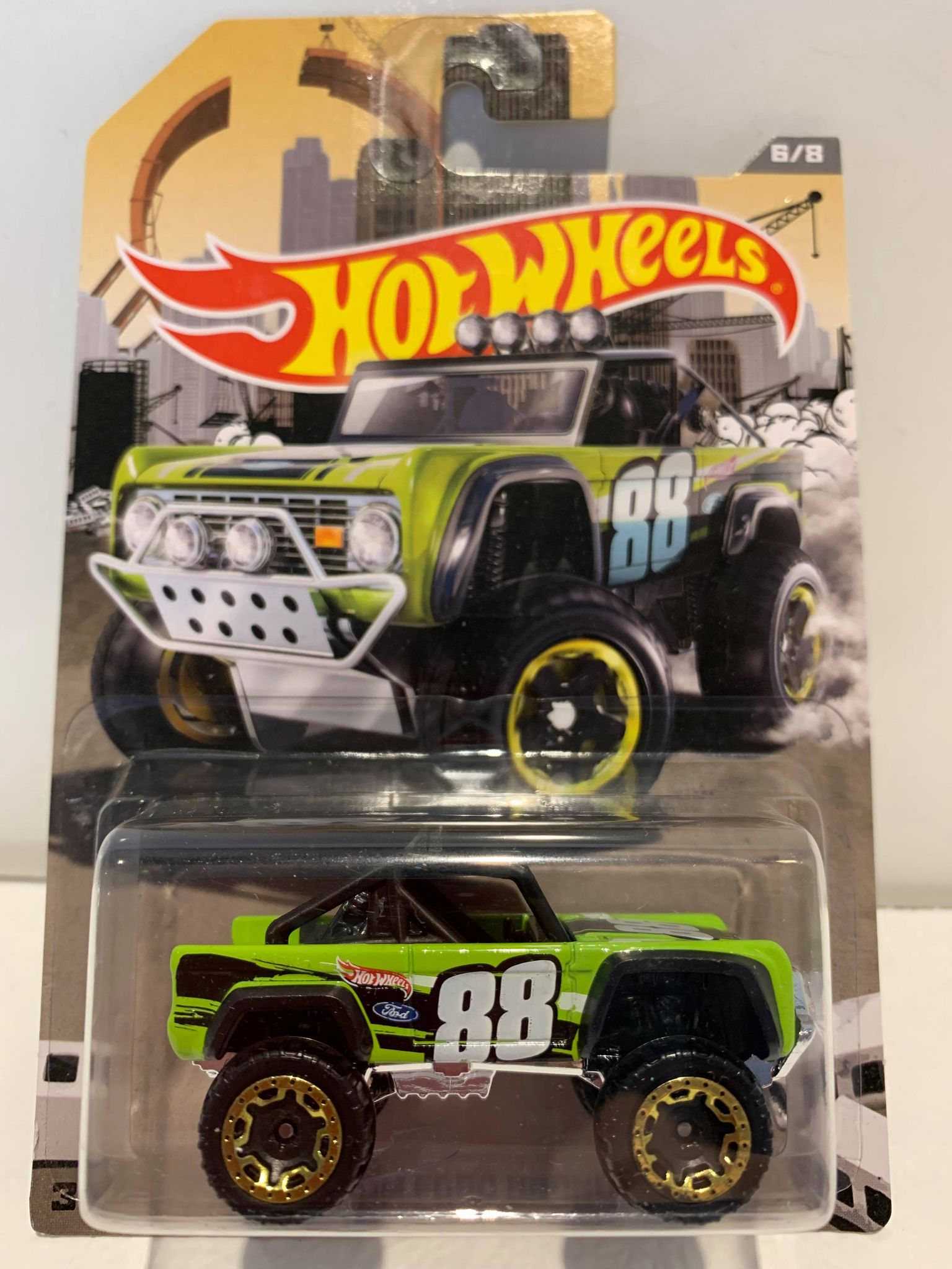 Custom Ford Bronco - Rad Trucks Series · Distribution Diecast64