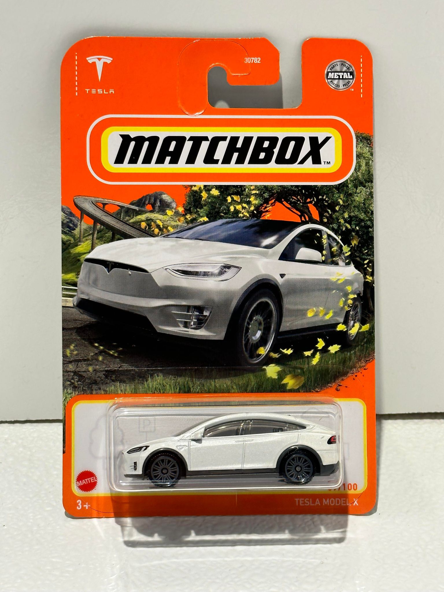 Tesla Model X · Distribution Diecast64