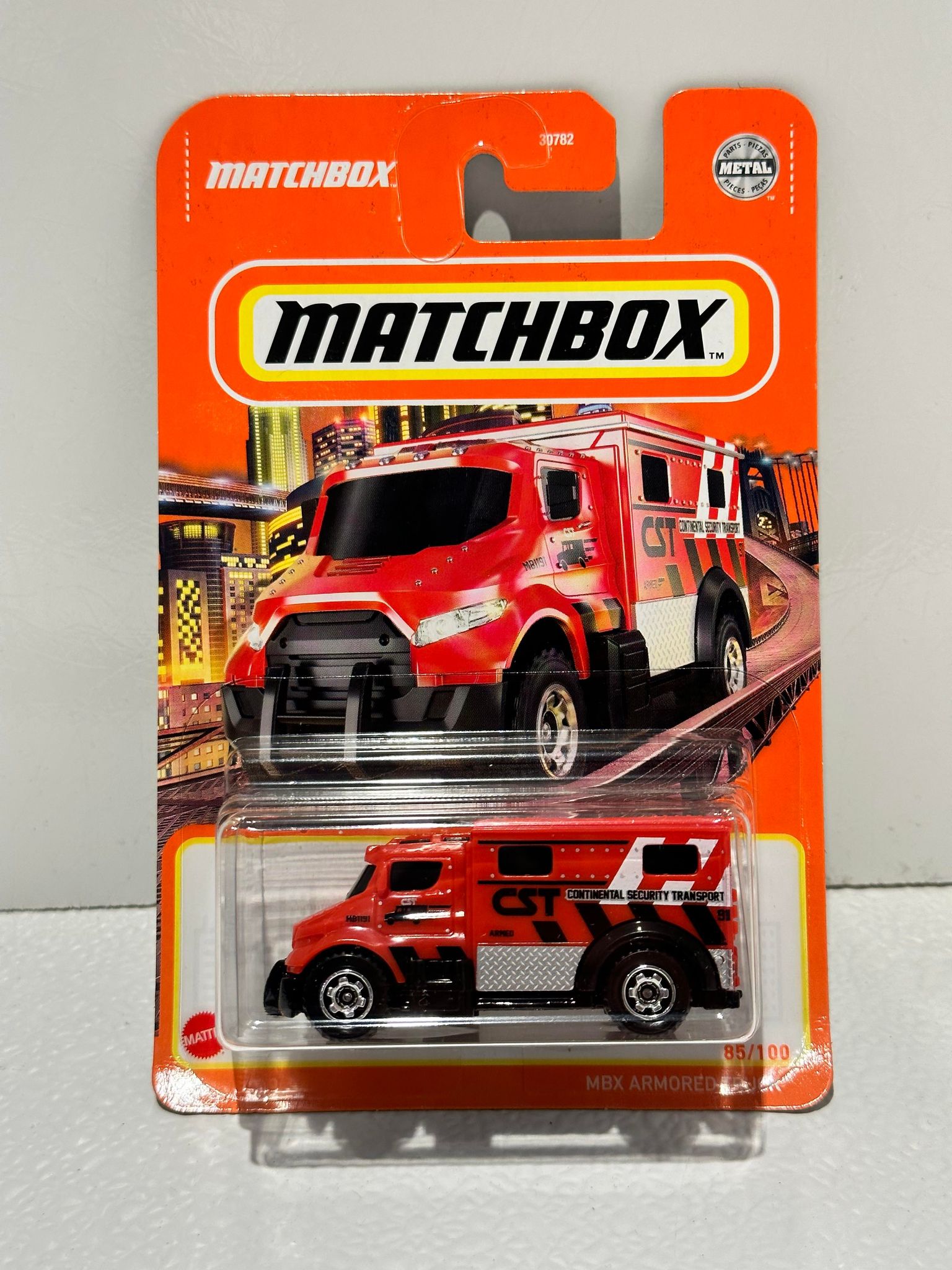 MBX Armored Truck · Distribution Diecast64