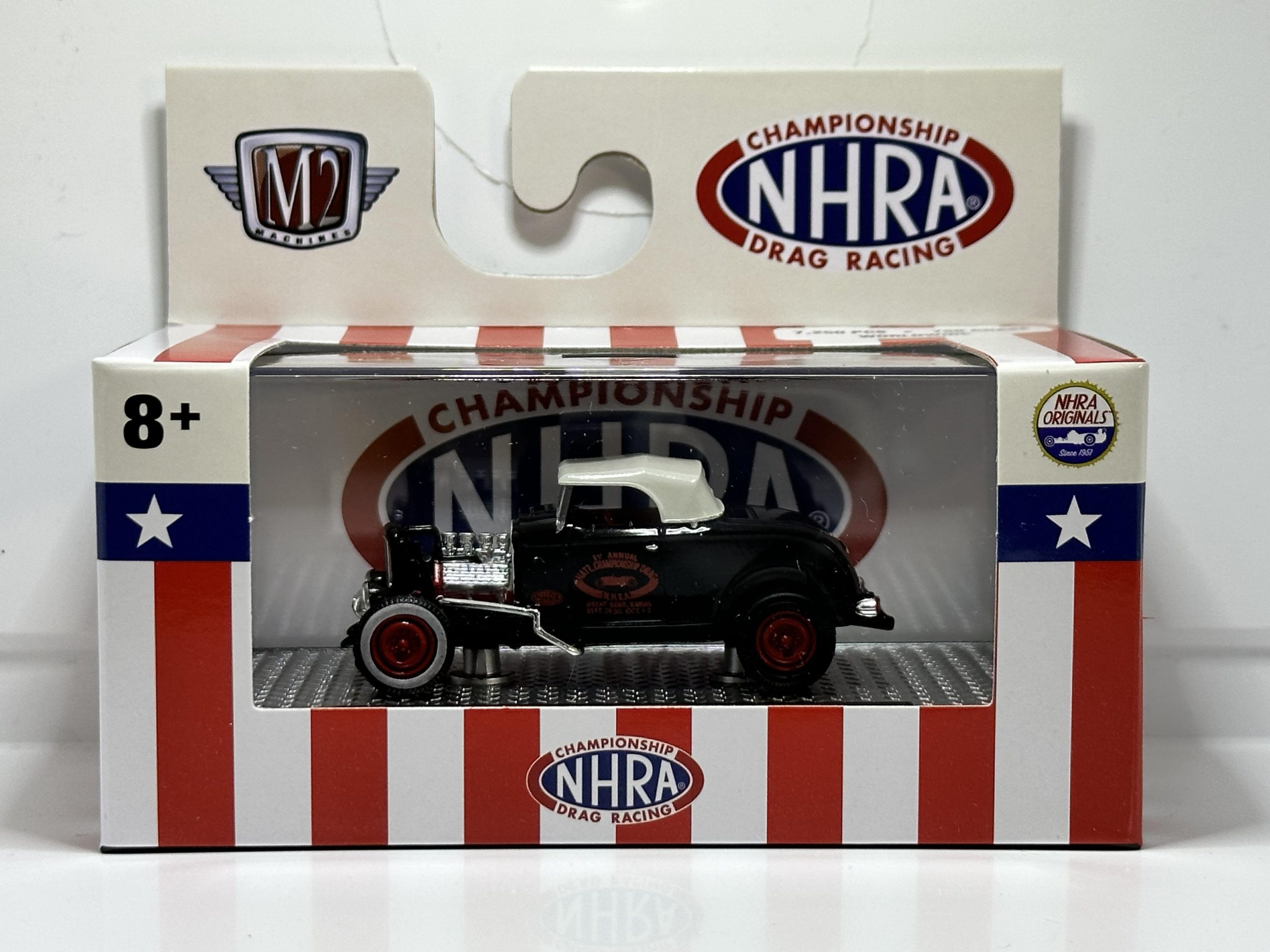 1932 Ford Roadster - NHRA · Distribution Diecast64