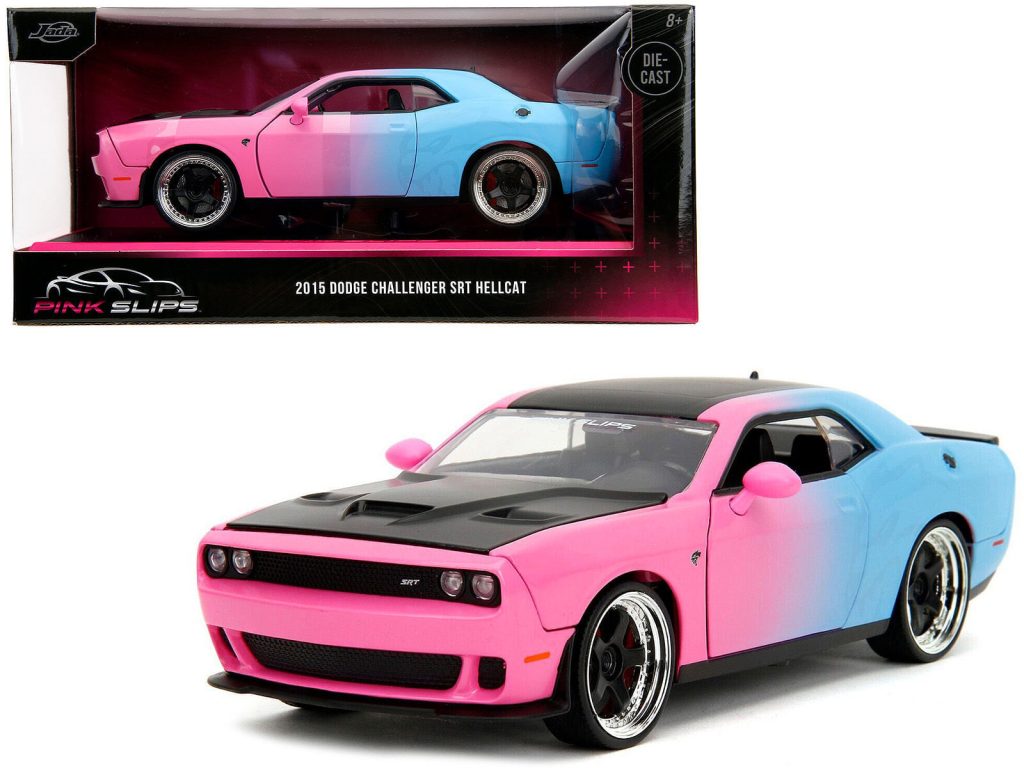 2015 Dodge Challenger SRT Hellcat - Pink Slips · Distribution Diecast64