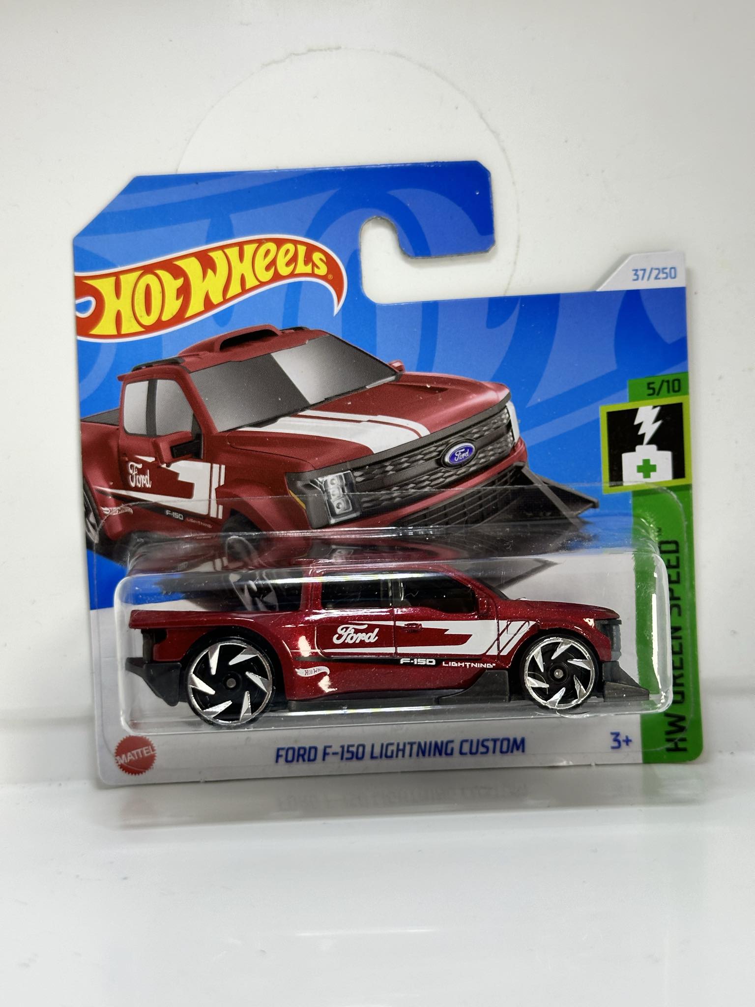 Ford F-150 Lightning Custom - Short Card · Distribution Diecast64