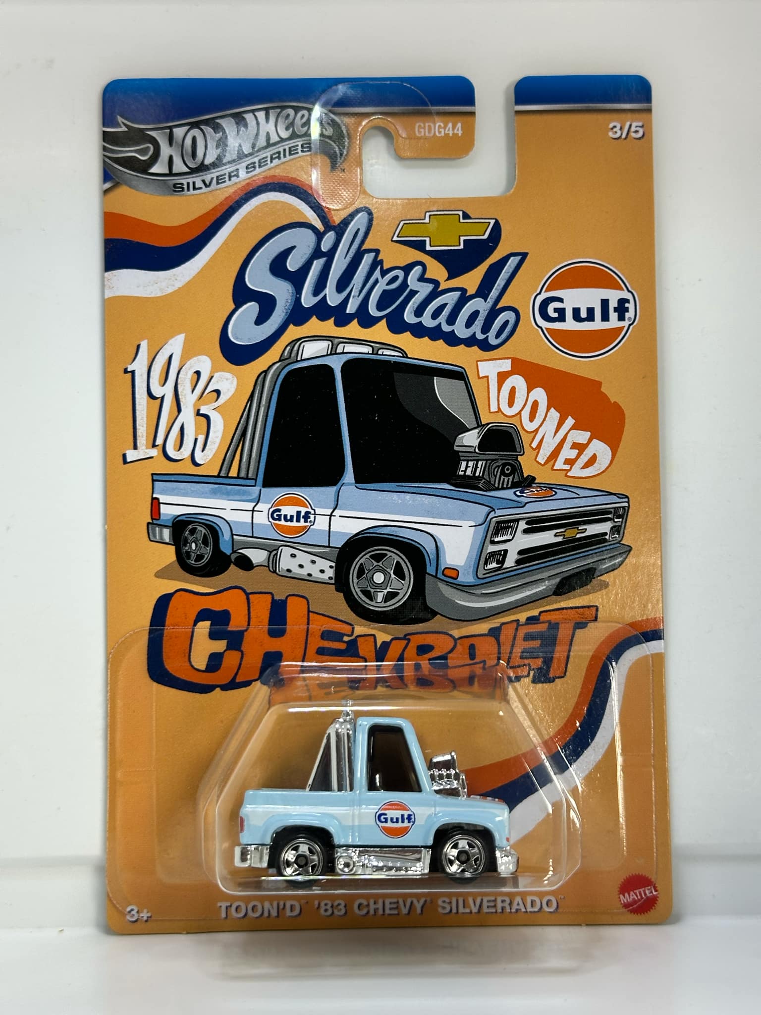 Tooned '83 Chevy Silverado - Gulf · Distribution Diecast64
