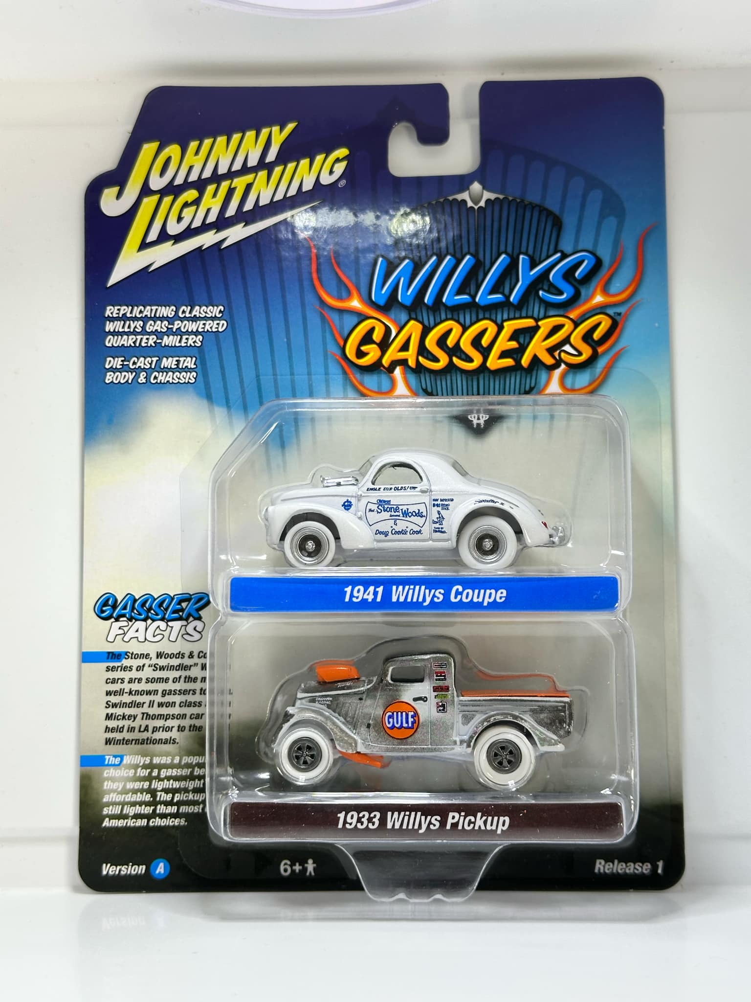 1941 Willys & 1933 Willys Gasser Pickup Gulf - White Lightning Chase ...