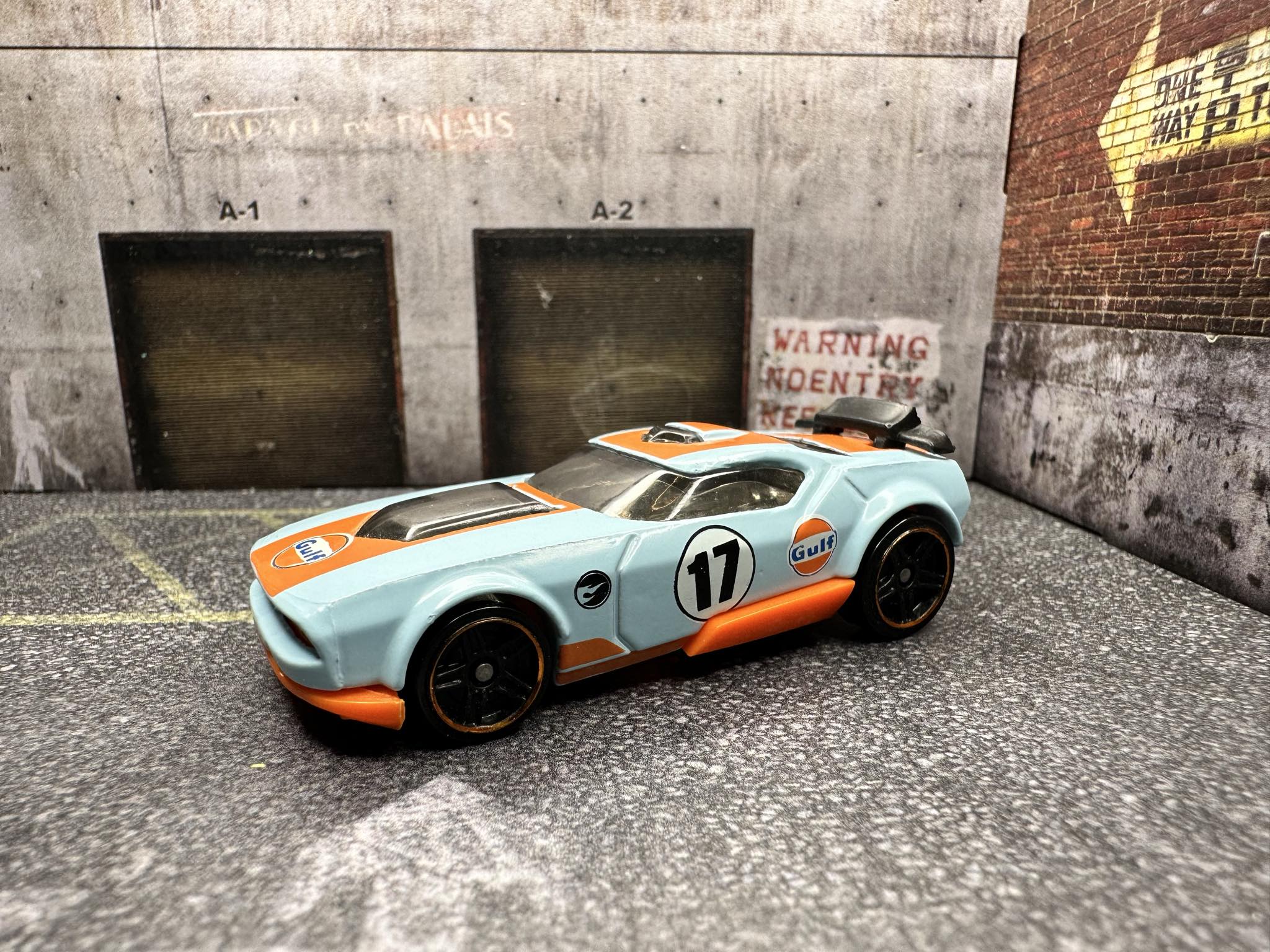 Fast Fish - Gulf - Treasure Hunt · Distribution Diecast64