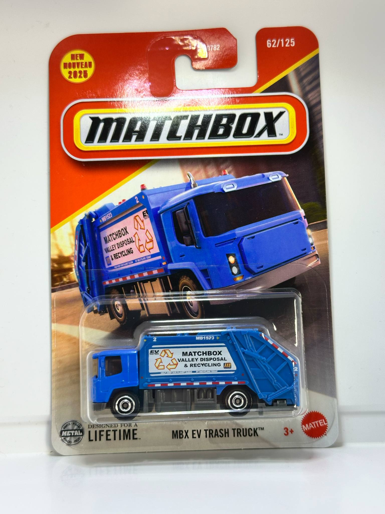 MBX EV Trash Truck · Distribution Diecast64